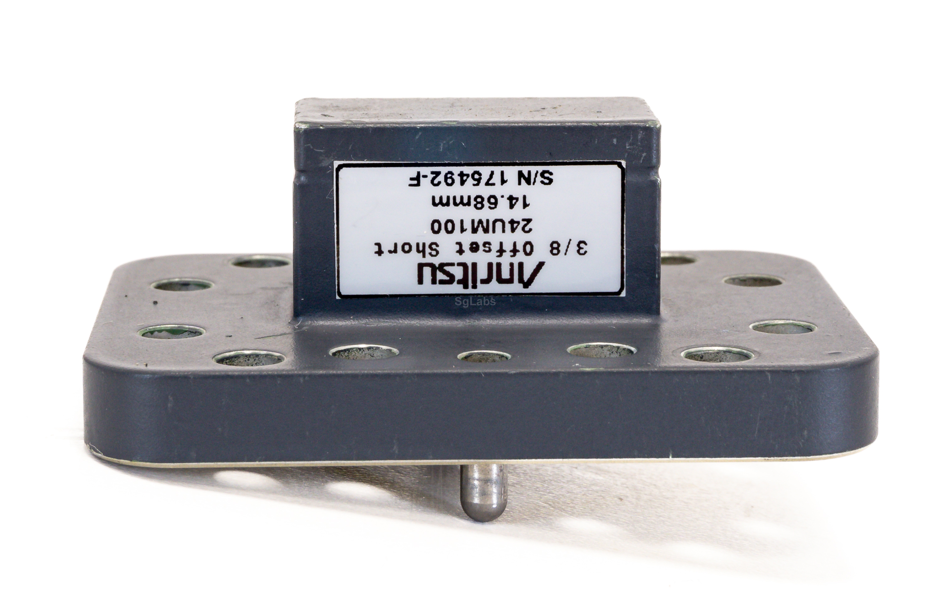 Anritsu 24UM100 3/8 offset Short Waveguide 8.2 GHz – 12.4 GHz WR90